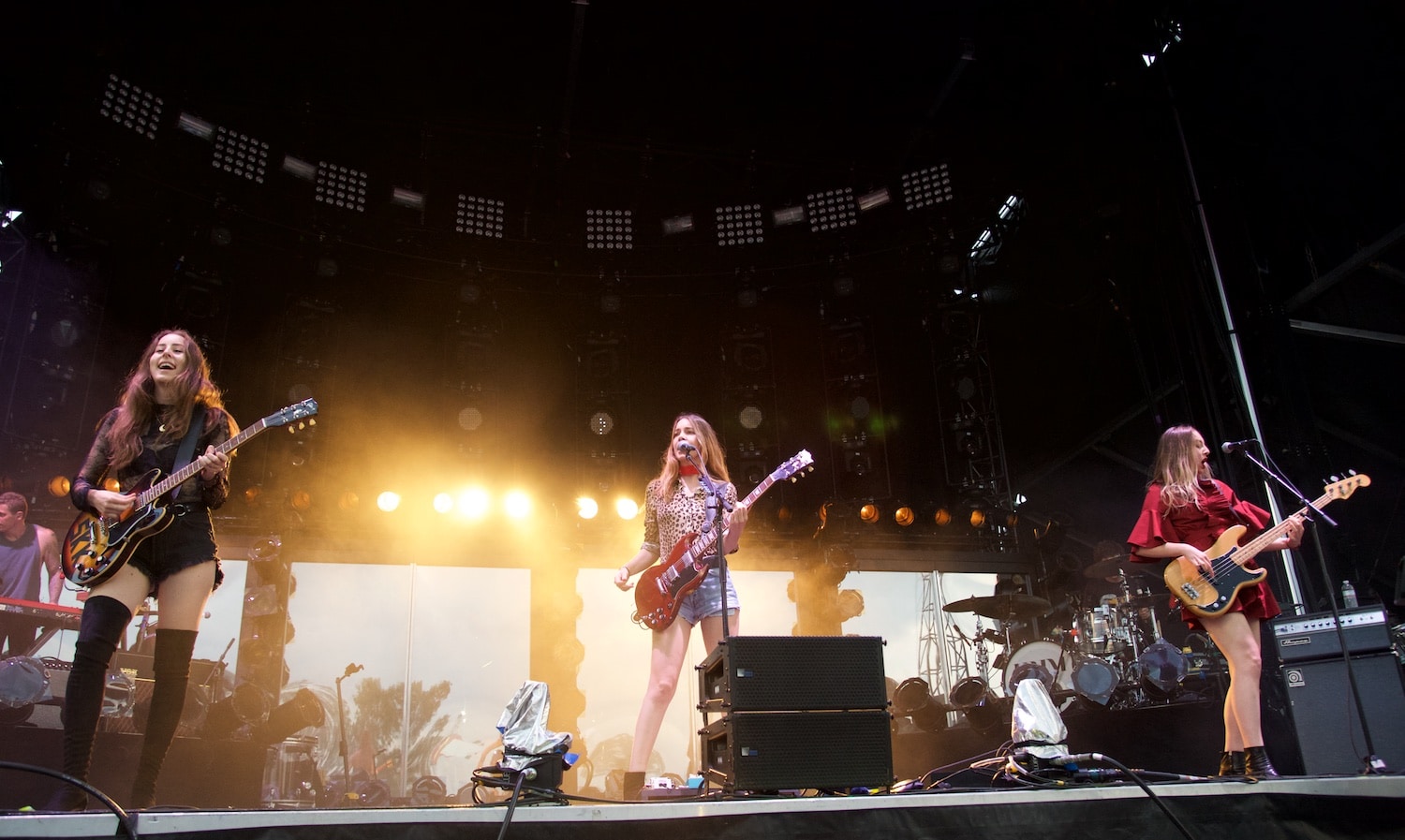 Haim Take Over Bonnaroo’s Which Stage – C Michael Stewart Photography